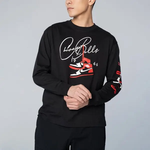 JORDAN Air Nba Courtside Chicago Bulls Long Sleeve Pullover