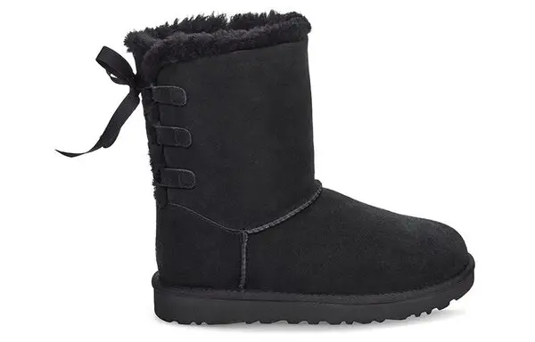 UGG Short Bow Stiefel Fleece Lined Boots