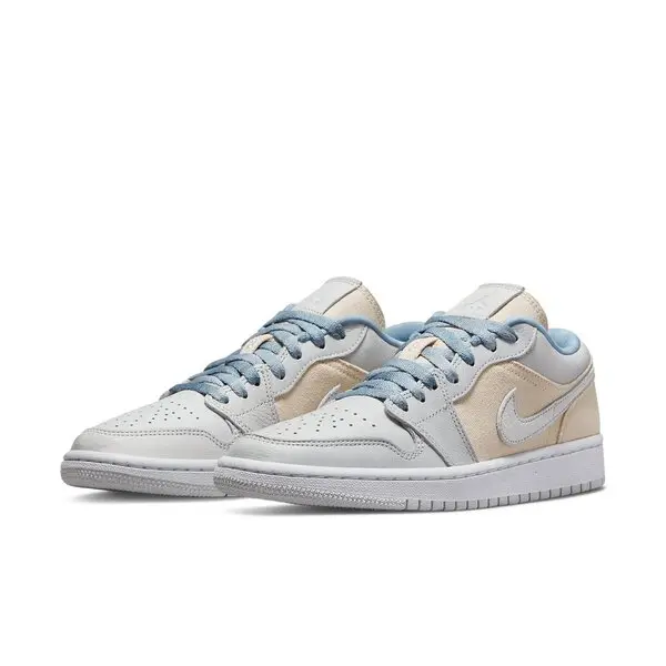 JORDAN 1 Low Se Canvas Sneakers