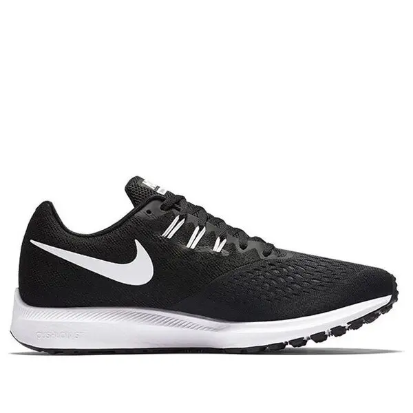 Nike Zoom Winflo 4 Low Top Sneakers