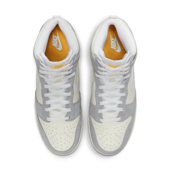 Nike Dunk High Sneakers - Gray