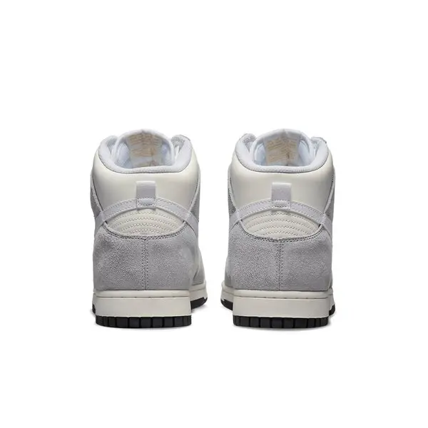 Nike Dunk High Sneakers - Gray