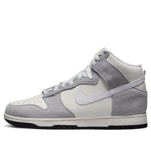 Nike Dunk High Sneakers - Gray