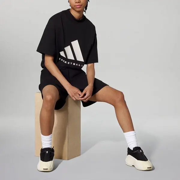 Adidas Basketball Tee 'black