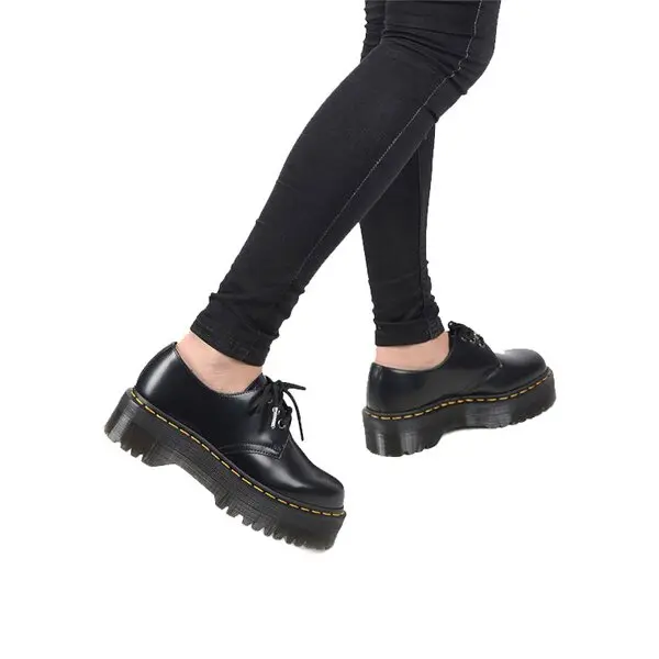 Dr. Martens Smooth Leather Platform - Black