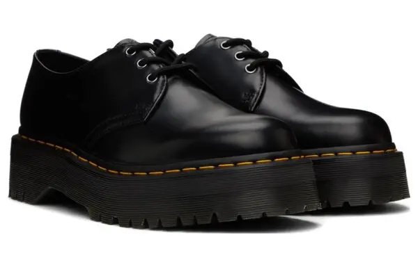 Dr. Martens Smooth Leather Platform - Black