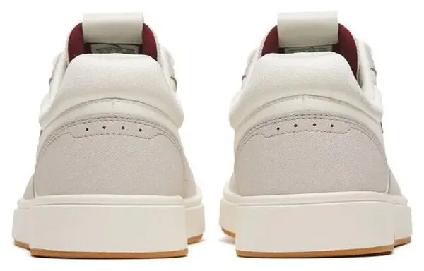 ANTA Skate Low Top Sneakers