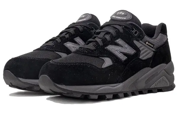 NEW BALANCE 580 Gore-tex Sneakers - Black/grey