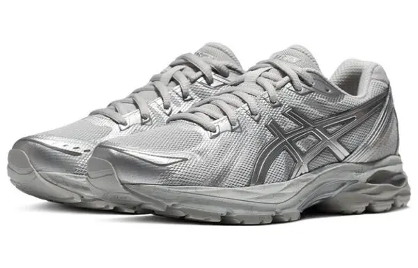 Asics Gel-flux 4 Cn Sneakers - Grey/silver