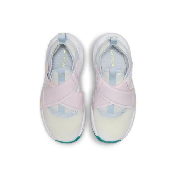Nike Flex Advance Sneakers