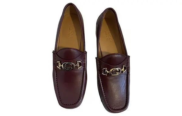 Gucci Classic Loafer With Horsebit Detail - Red