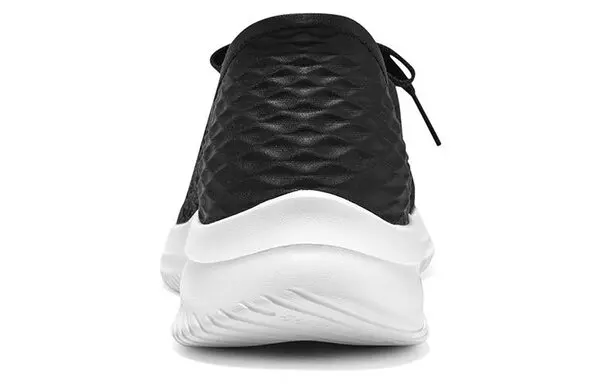 Sketchers Martha Stewart X Slip-ins Athletic Shoes - Black/white