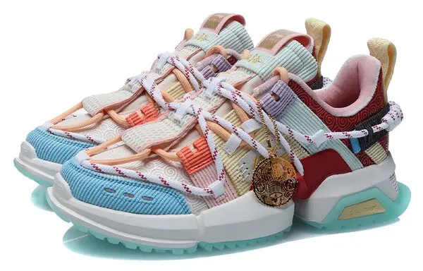 LI-NING Titan Halo 'chinese New Year' Lace-up Sneakers - White/red/blue