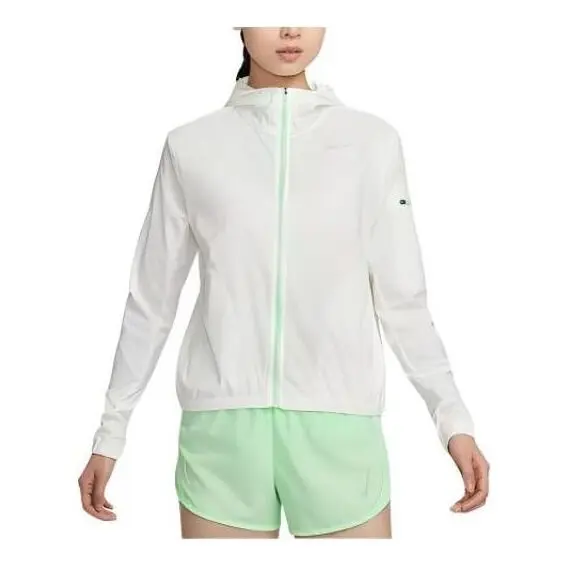 Nike Impossibly Light Waterproof Running Hooded Jacket