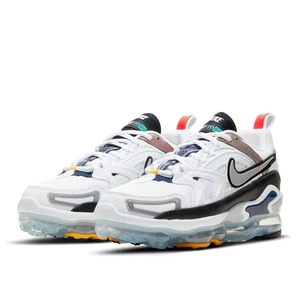 Nike Vapormax Evo 'evolution Of Icon' Sneakers - White