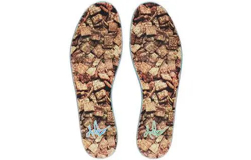 Nike Kyrie 4 "cinnamon Toast Crunch" High Top Sneakers - Tan