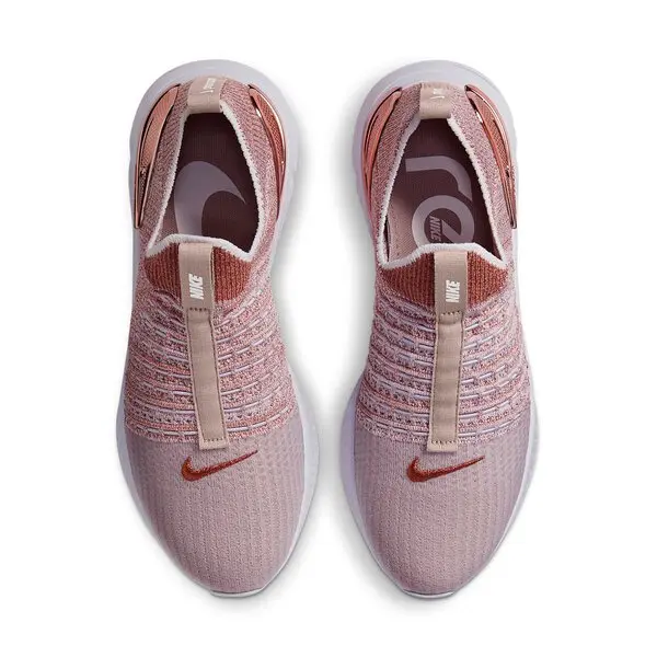 Nike React Phantom Run Flyknit 2 Premium Sneakers - Pink