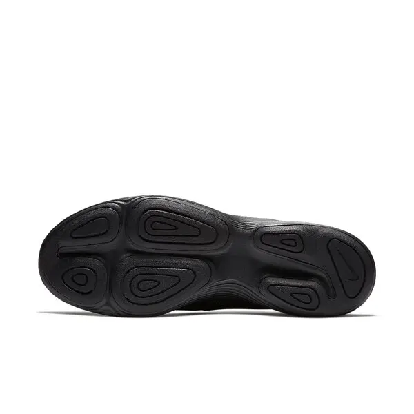 Nike Revolution 4 - Black
