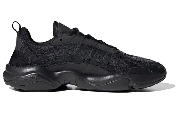 Adidas Originals Haiwee "snkr" Low Top Sneakers