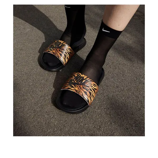 Nike Victori One Printed Slide - Black/chutney