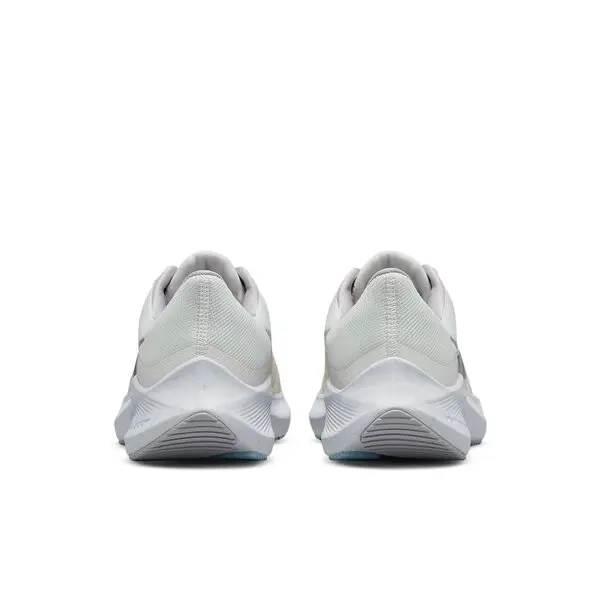 Nike Zoom Winflo Premium Sneakers - White/silver