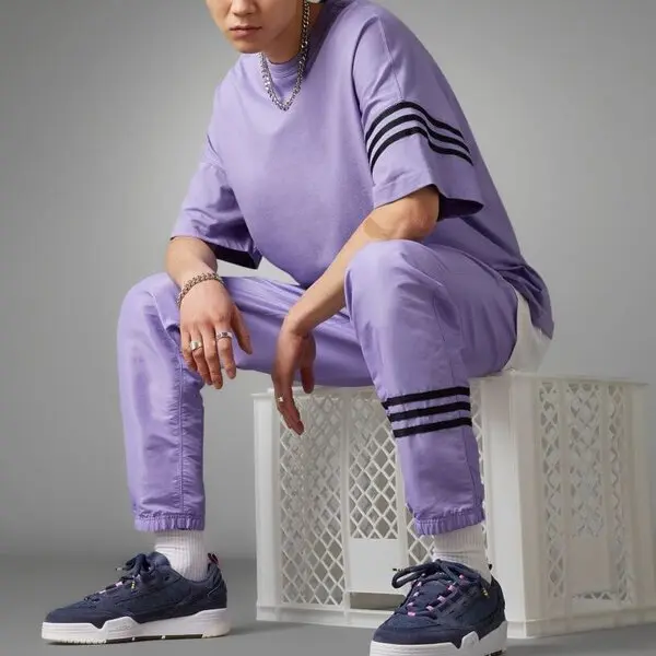 Adidas Originals Adicolor Neuclassics Tee 'purple - Magic Lilac