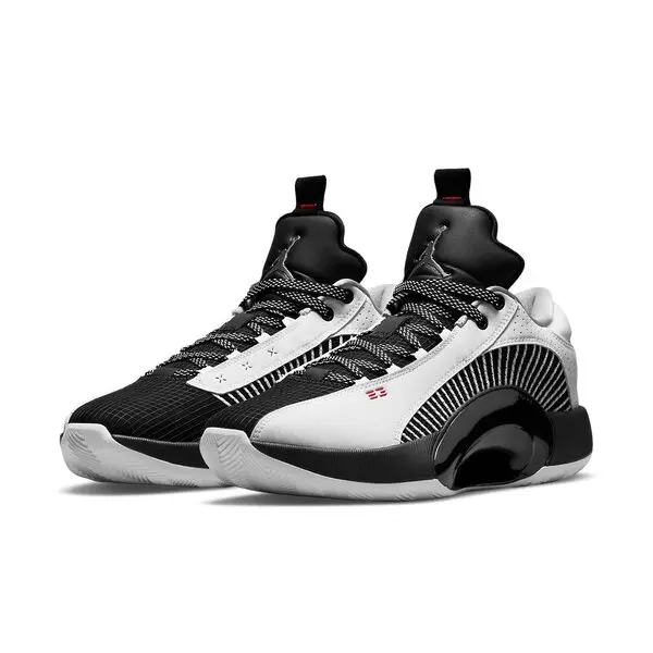JORDAN 35 Low Top Sneakers - Black/white/red