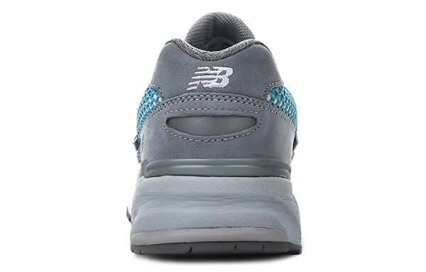NEW BALANCE 999 Re-engineered