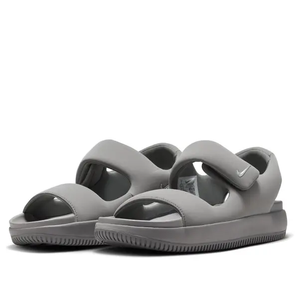 Nike Calm Sandals
