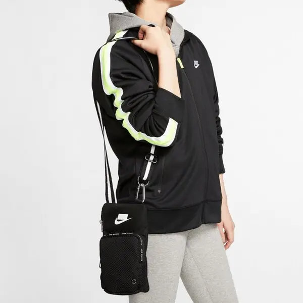 Nike Sport Small Items Crossbody Bag