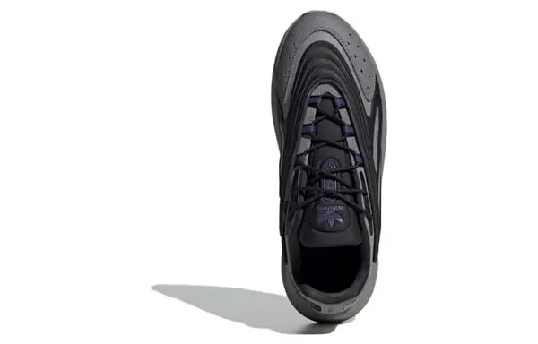 Adidas Ozelia Sneakers - Black/sliver