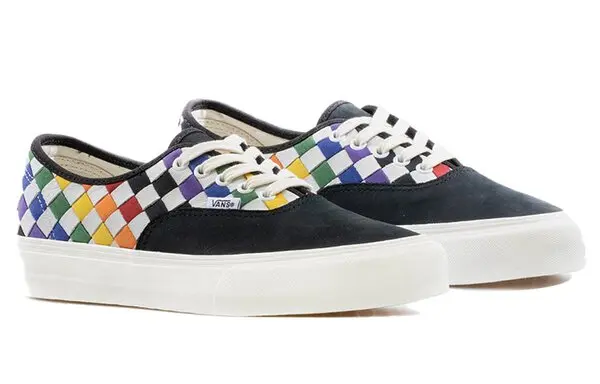 VANS Authentic Vlt Lx 'pride' Sneakers - Black/white