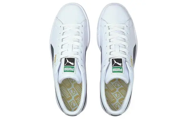 PUMA Basket Classic 21 Sneakers - White/blue