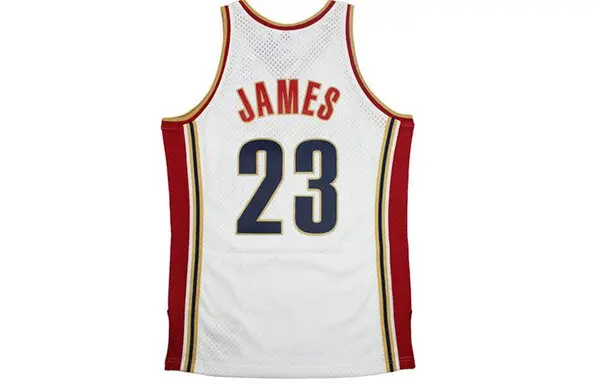 Mitchell & Ness Cleveland Cavaliers Lebron James 2003/04 Swingman Jersey - Default Colorway