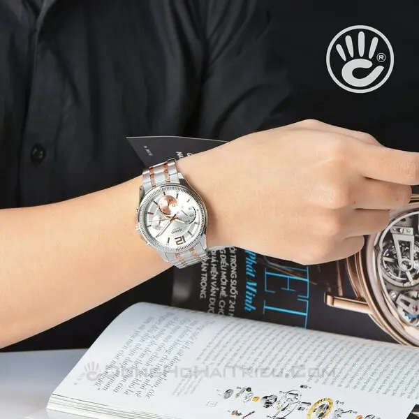Casio Analog Quartz Watch With Stainless Steel Bracelet