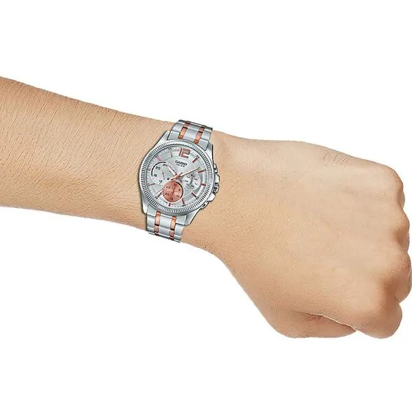 Casio Analog Quartz Watch With Stainless Steel Bracelet