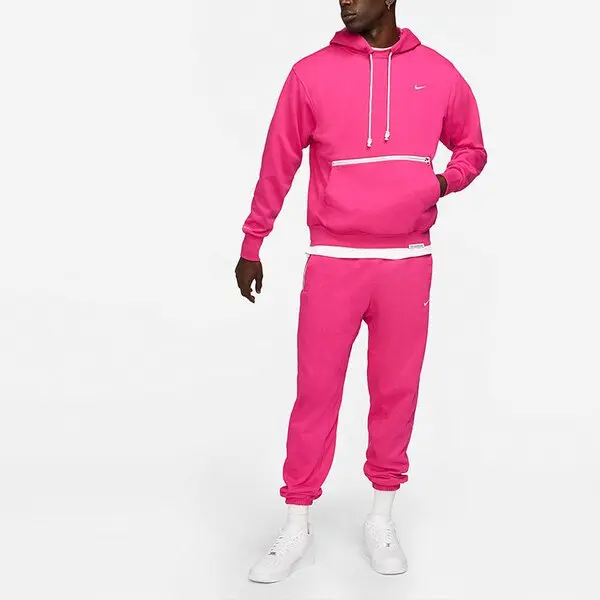Nike Standard Issue Basketball Hoodie