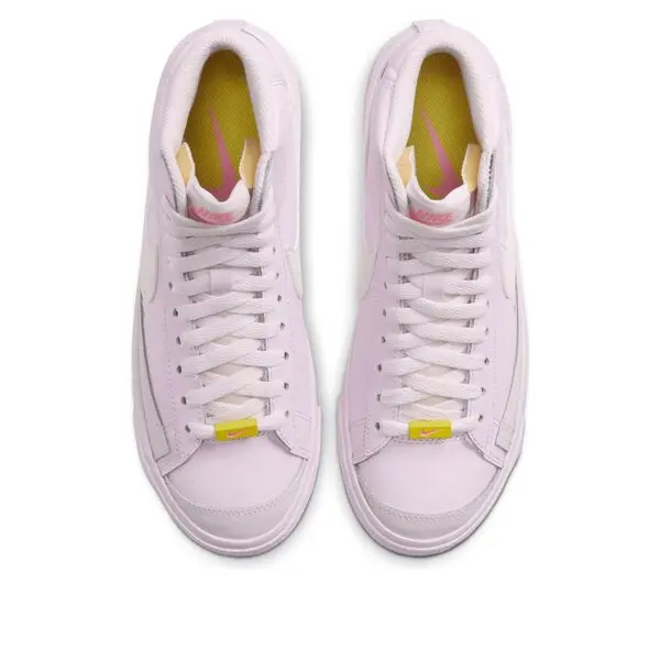 Nike Blazer Mid '77 Sneakers - Pink