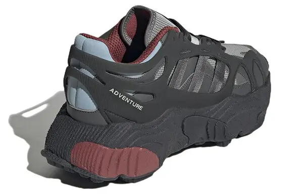 Adidas Roverend Adventure Sneakers