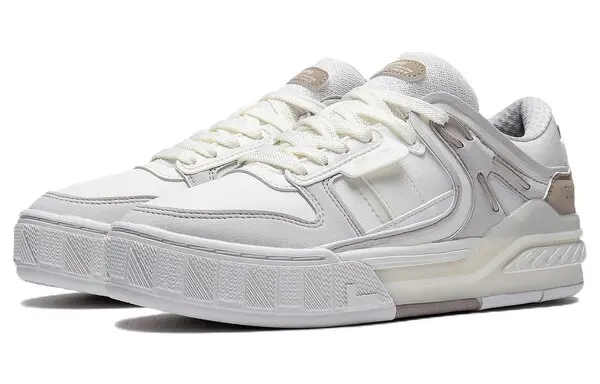 LI-NING Dawn Sneakers - White/grey