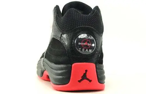 JORDAN Jumpman Team 1 Mid Top Sneakers - Black