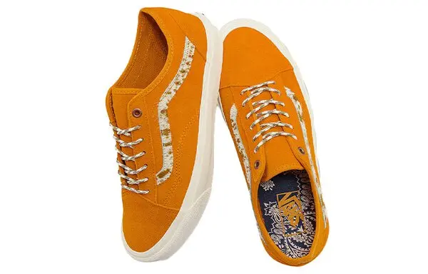 VANS Old Skool Lace Up Sneakers - Orange