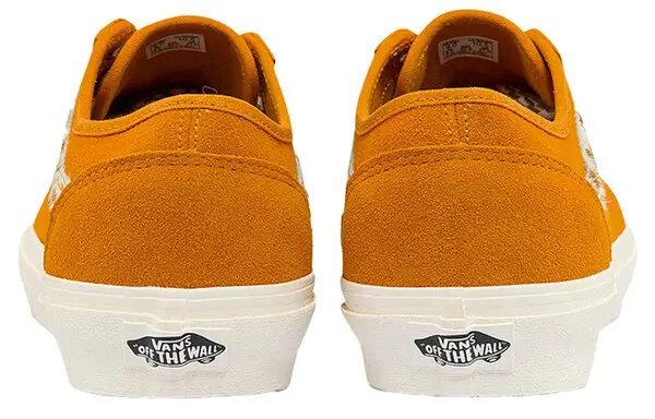 VANS Old Skool Lace Up Sneakers - Orange