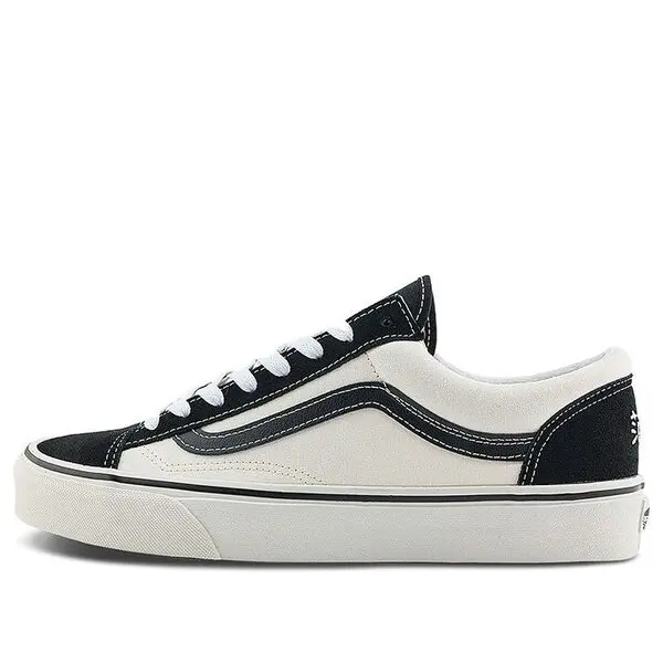VANS Style 36 Classics Sneakers - White/black