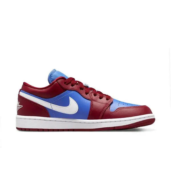 JORDAN 1 Low Sneakers