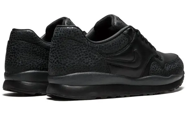 Nike Safari Sneakers - Black