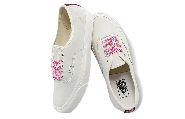VANS Authentic 44 Dx Casual Lace-up Sneakers - White