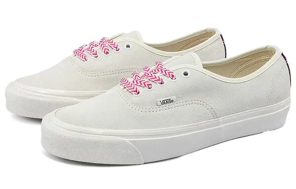 VANS Authentic 44 Dx Casual Lace-up Sneakers - White
