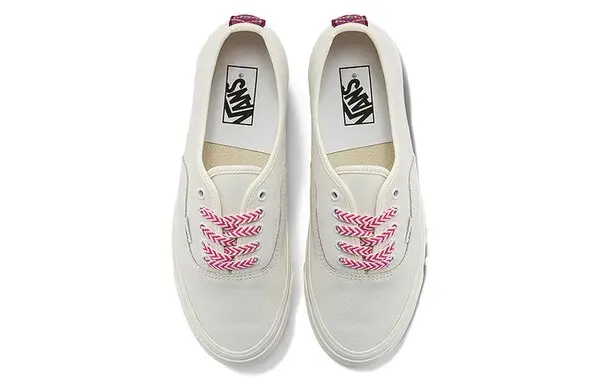 VANS Authentic 44 Dx Casual Lace-up Sneakers - White