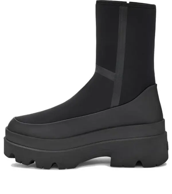 UGG Brisbane Mid Boot - Black